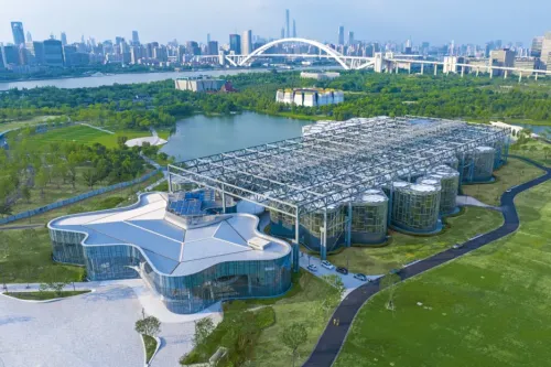 Shanghai Greenhouse Garden - Shanghai Tourist Attraction - LoongWander